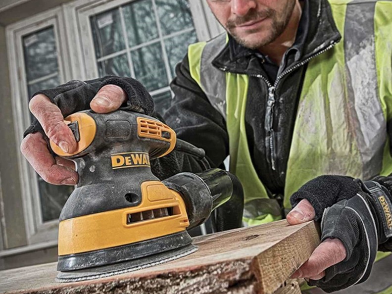 EPT Ireland. Dewalt DWE6423 220v 280w 5inch 125mm Random Orbital Sander ...